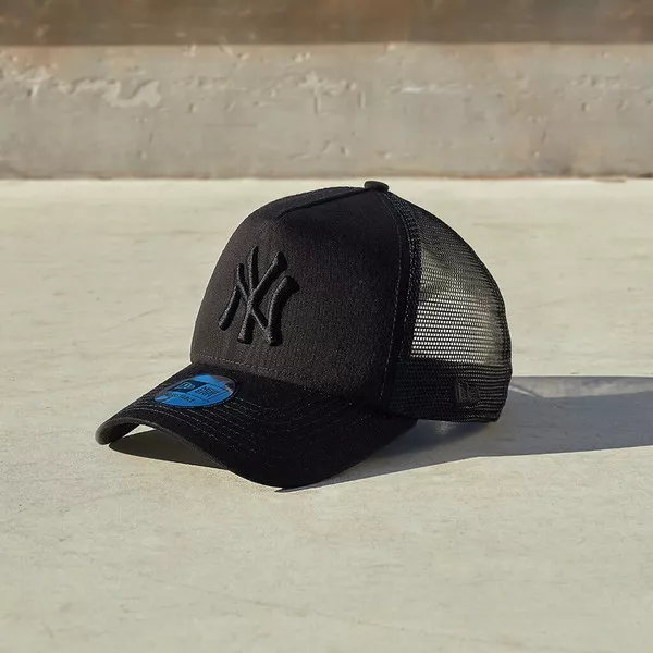 New Era Black Logo New York Yankees MLB Clean A Frame Black Trucker Hat ...